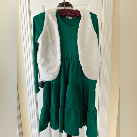 Knitworks | Dresses | Nwt Knitworks 2 Pc Tiered Dress With Vest Child ...